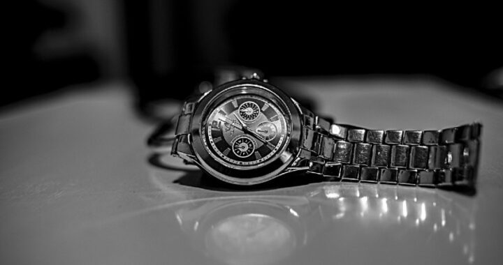 La hora 12:12 en el reloj: descubre su significado - Hora.es